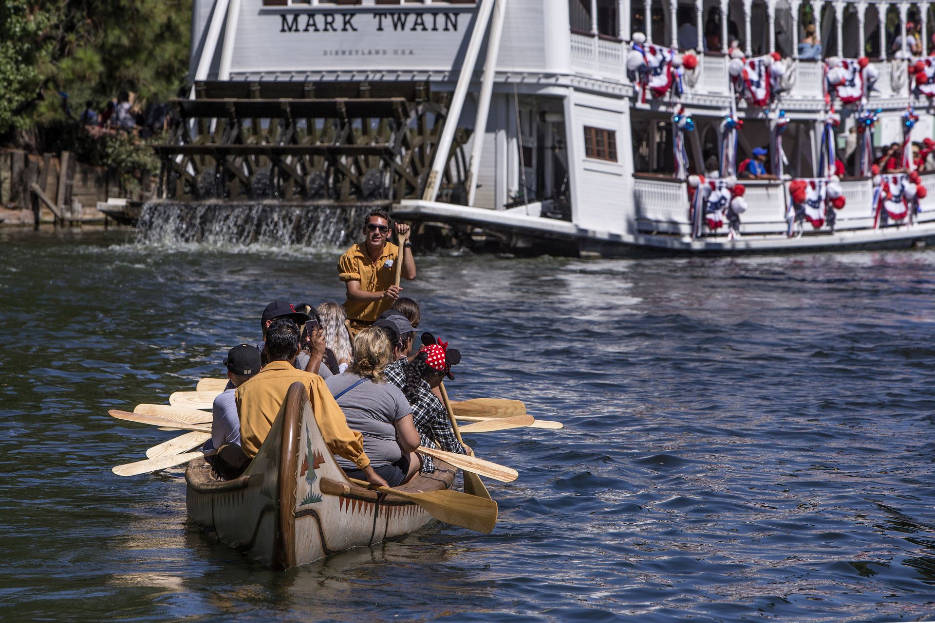 Davy Crockett's Explorer Canoes | Viajando para California